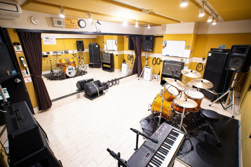 スタジオ246 OSAKA｜大阪梅田の音楽スタジオ・バンド練習するなら246