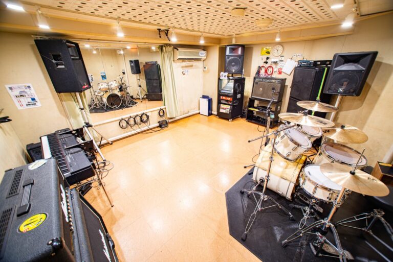 スタジオ246 WEST｜神戸三宮の音楽スタジオ・バンド練習するなら246